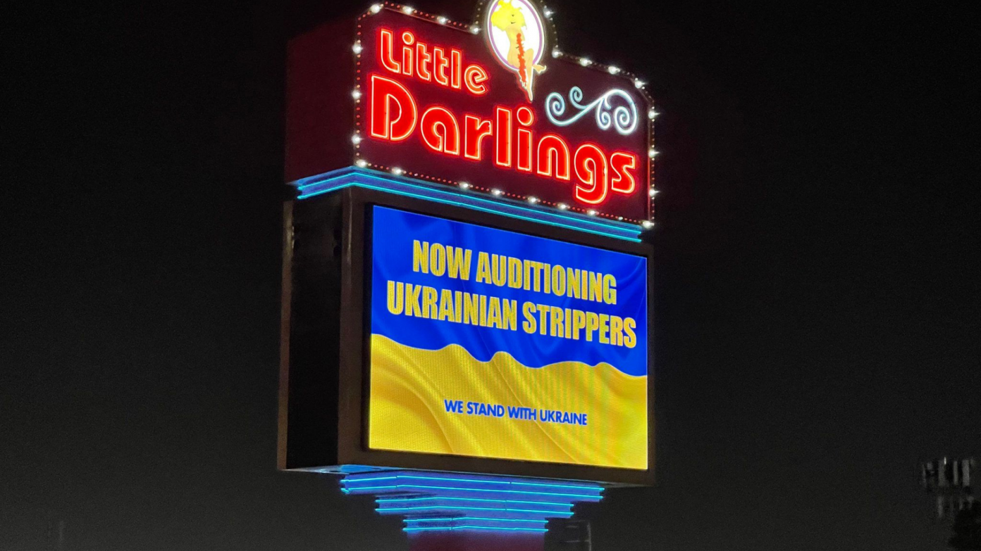 Las Vegas Strip Club Hiring Ukrainian Strippers Reduxx las-vegas-strip-club-hiring-ukrainian-strippers-reduxx